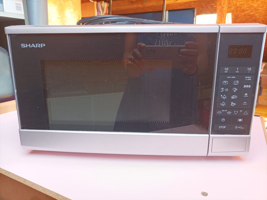 Mikrovalovna pečica Sharp R-240IN