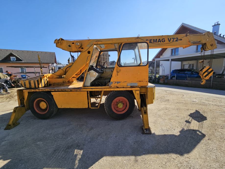 Demag V72