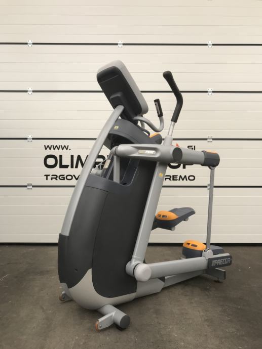PRECOR AMT 100 - PROFESIONALNI ELIPTIK Z NASTAVLJIVIM KORAKOM