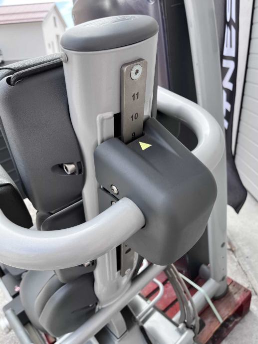 Technogym Selection naprava za potisk z nogami LEG PRESS MEDICAL