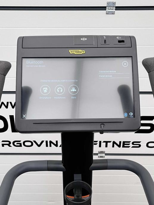 Technogym tekoče stopnice Excite Climb 1000