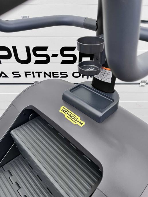 Technogym tekoče stopnice Excite Climb 1000