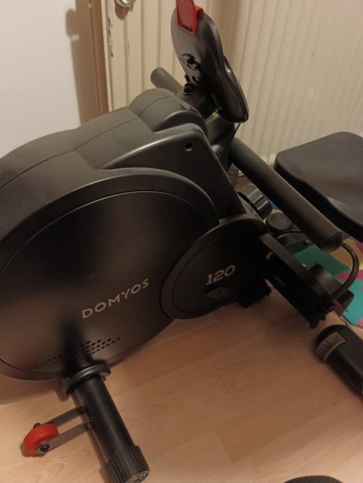 Veslač Domyos 120 + Orbitrek Infinity elektronski