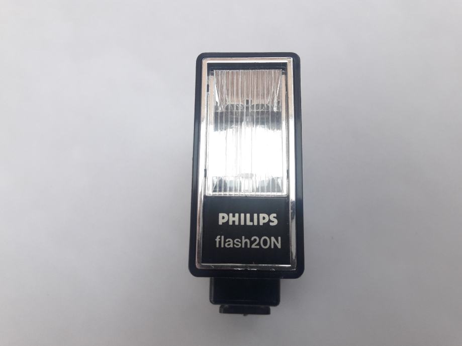 Flash 20N Philips manjši za analogni fotoaparat