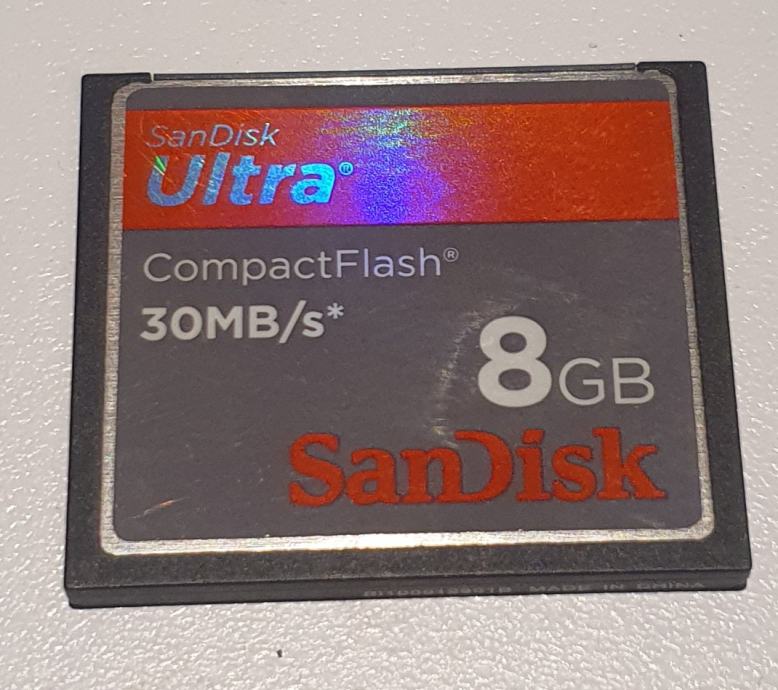 SANDISK ULTRA COMPACTFLASH 8GB