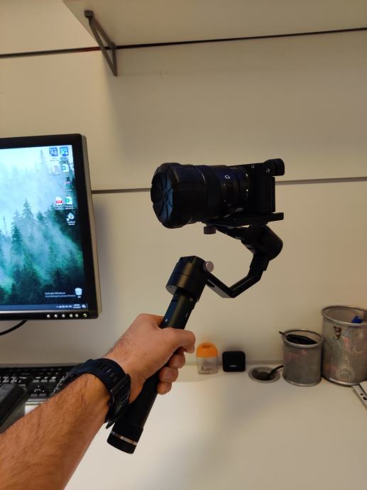 Zhiyun Tech Crane V2 Gimbal za DSLR do 1,8kg!