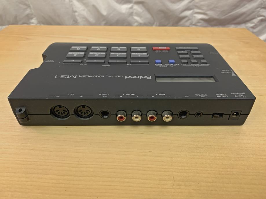 Roland MS-1 Vintage Digital Sampler