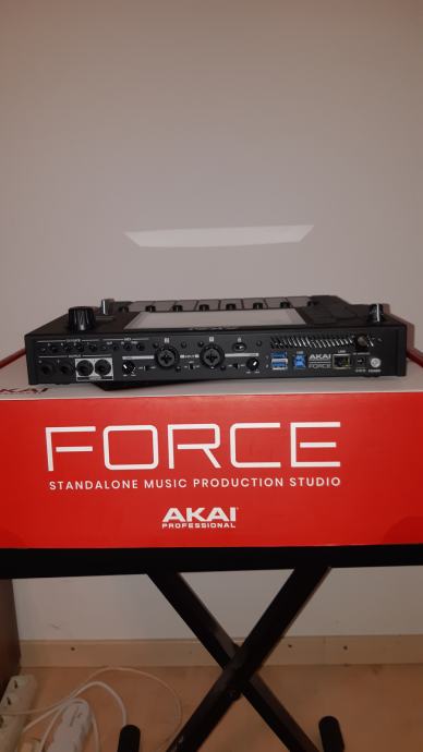 AKAI Force - 40% ceneje
