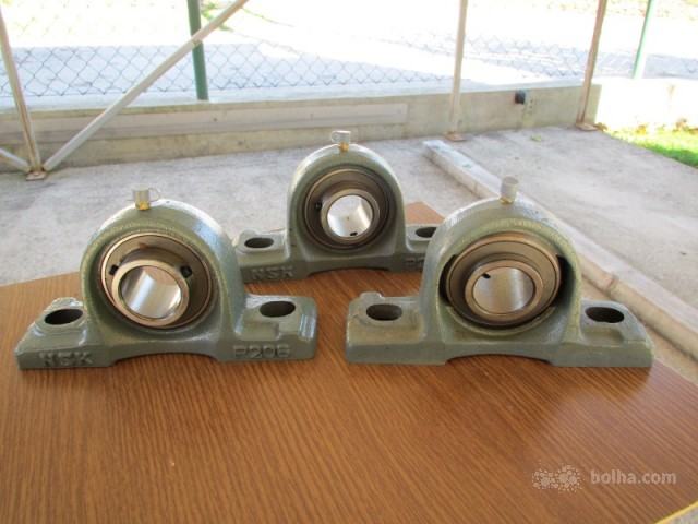 Ležaj z ohišjem NSK P206 fi osi 30mm