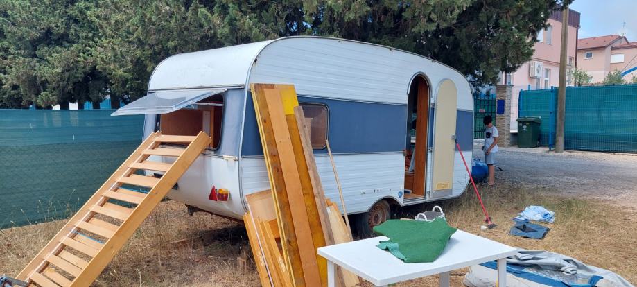 Adria 450 v dobrem stanju