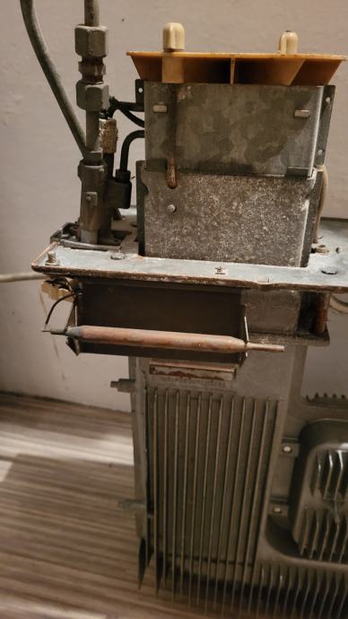 TRUMAtic SL 3002 telo grelnika peci gretja za kamp prikolico PRODAM