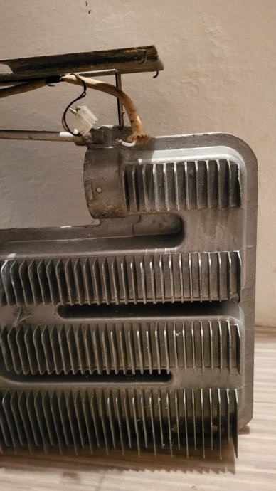 TRUMAtic SL 3002 telo grelnika peci gretja za kamp prikolico PRODAM