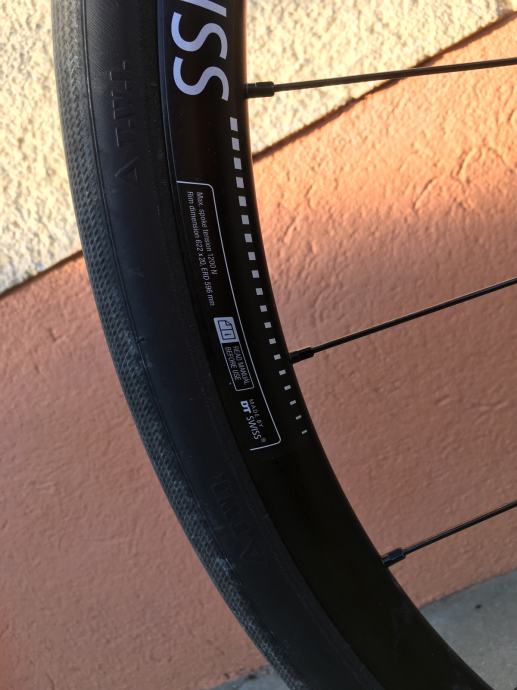 DT Swiss R470 DB wheel set prednji in zadnji