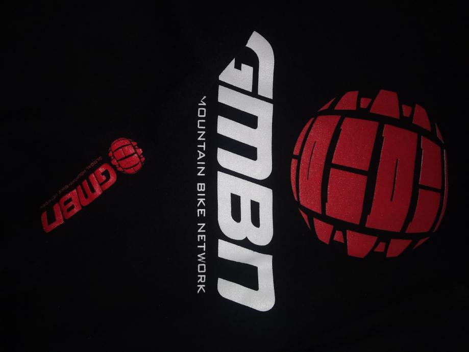 GMBN hoodie, velikosti L