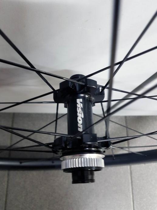 Karbonski obroči Vision 40 SC Disc Carbon TLR CL model 2022