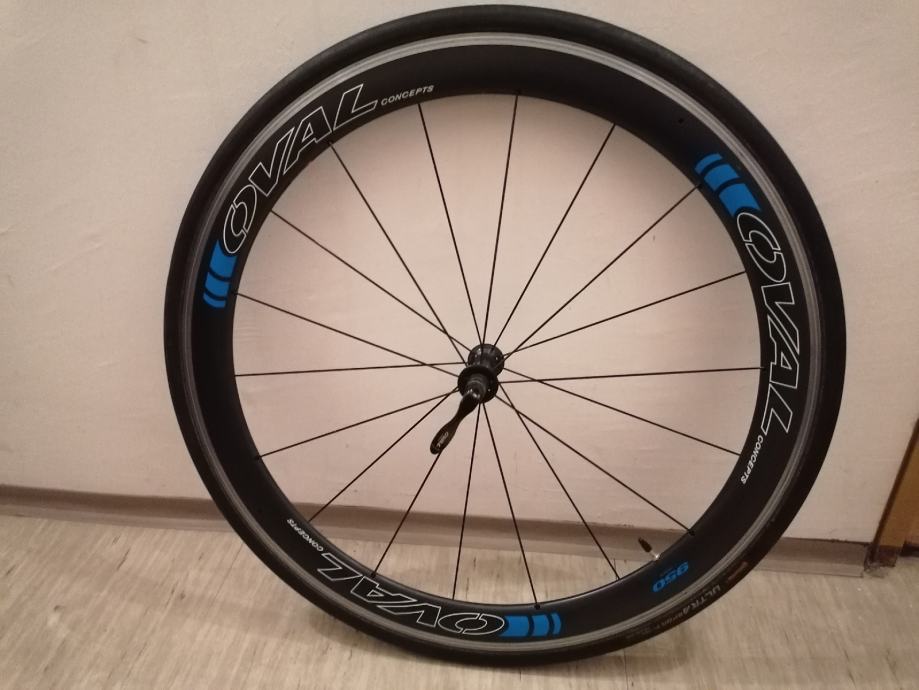 Obroči za cestno kolo Oval Concepts 950