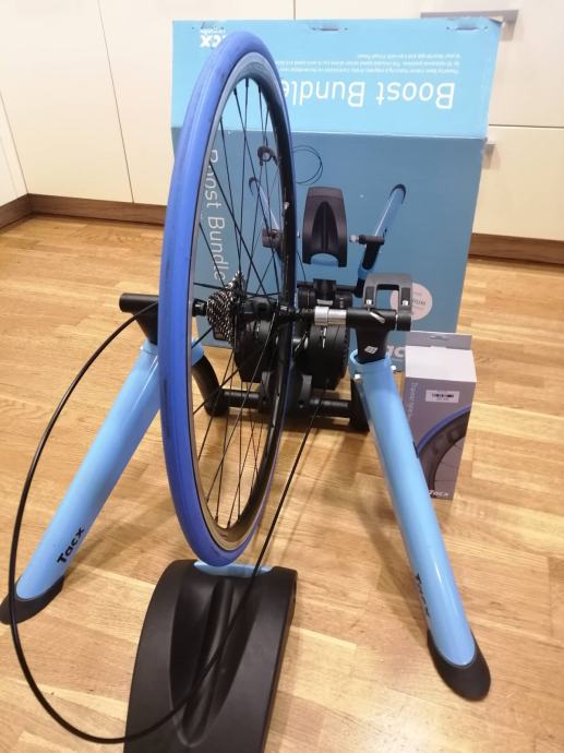 Trenažer Tacx Boost Bundle
