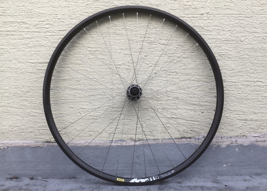 Sprednje kolo Mavic XM319, Shimano, DT Swiss