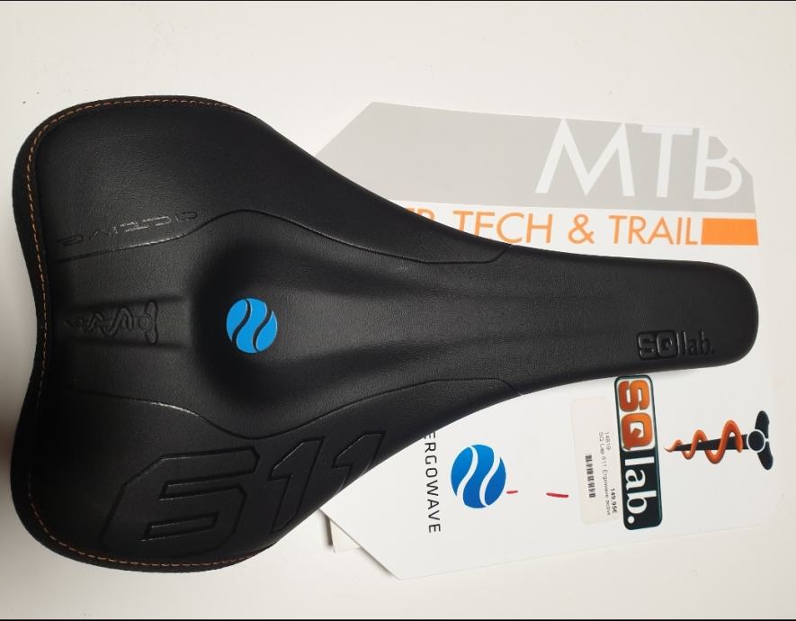 SQLab 611 kolesarski sedež