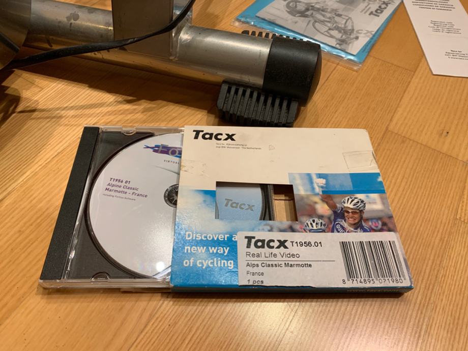 Trenažer Tacx i-Magic
