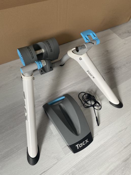 Trenažer Tacx Vortex smart
