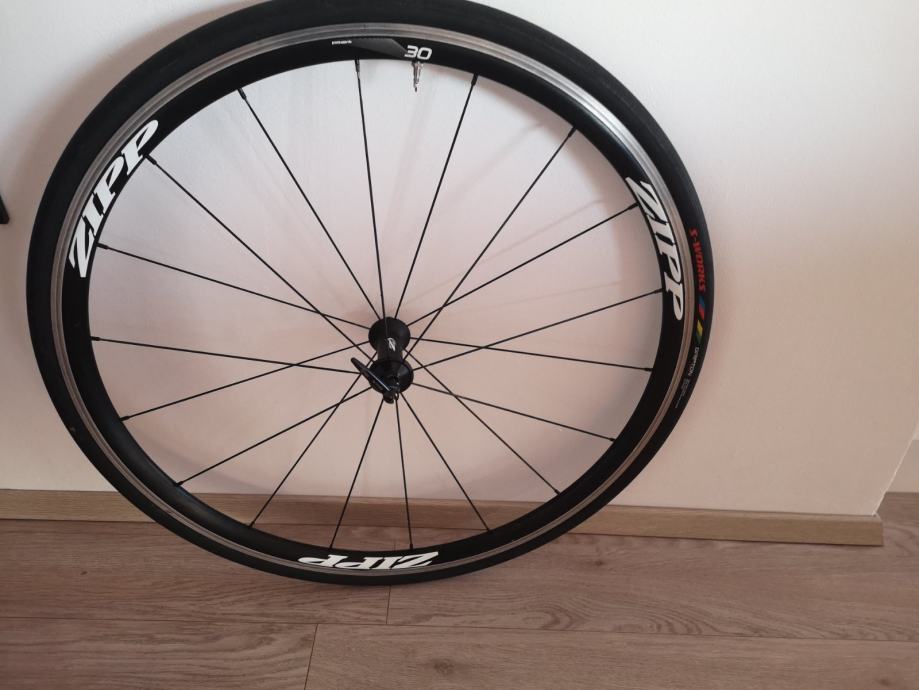 Zipp 202