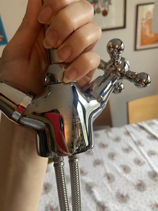 Edsvik ikea Pipa za kuhinjo ali kopalnico neuporabljena