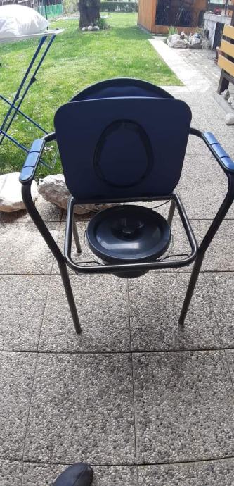 Sobni invalidski wc