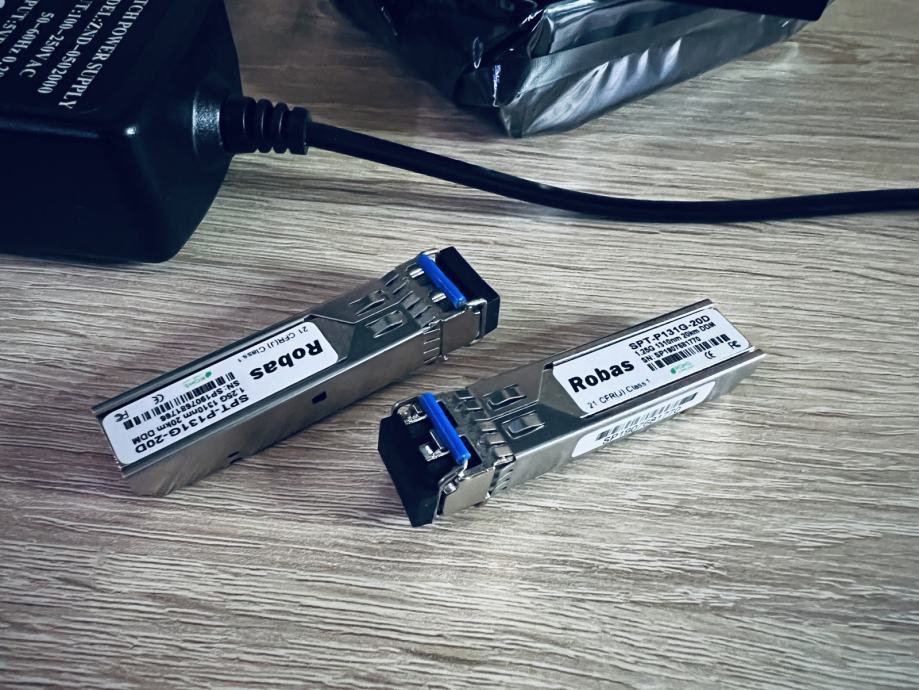 Komplet Optični pretvornik (Media Converter) + SFP Mod. + Kabel LC 20m