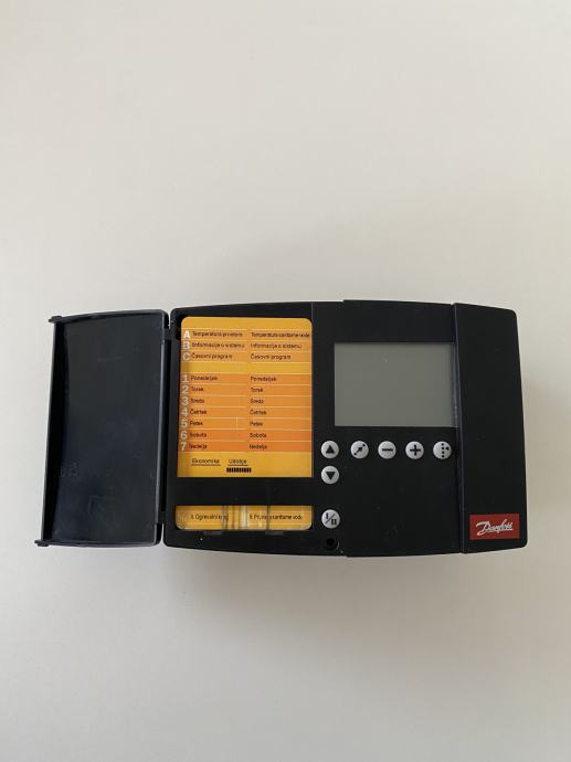 regulator ogrevanja Danfoss ECL Comfort 300