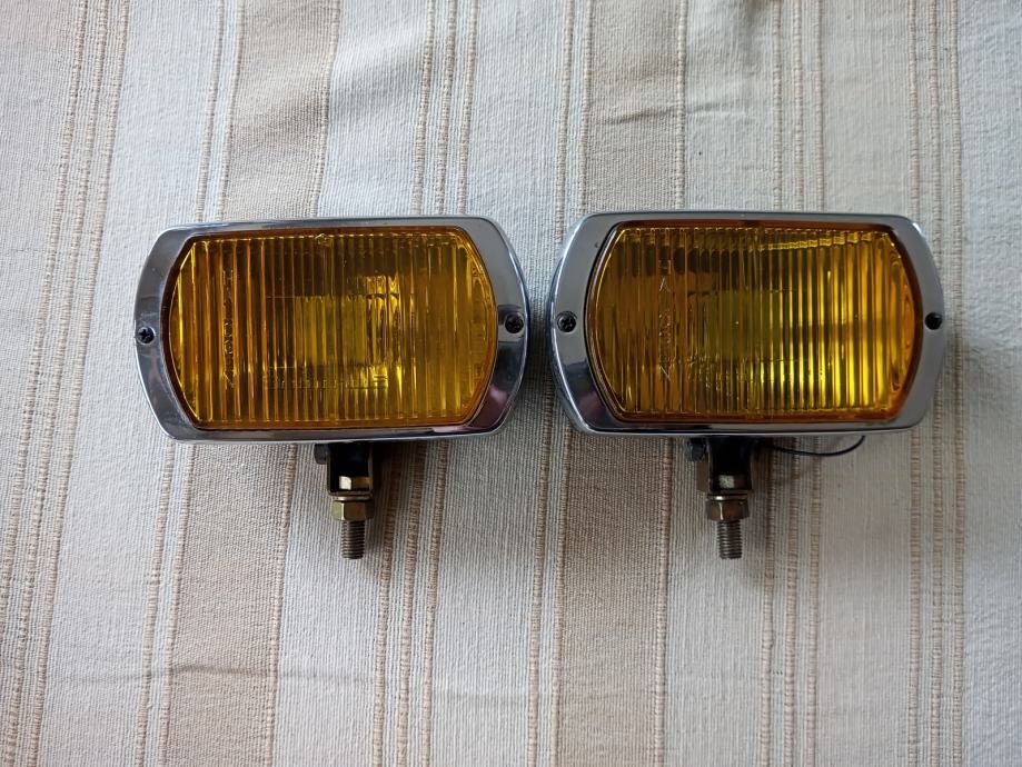 Saturnus halogen rumene meglenke