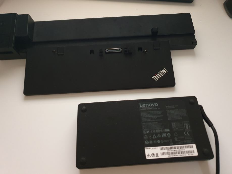 Lenovo Thinkpad p50 dock in 230W polnilec