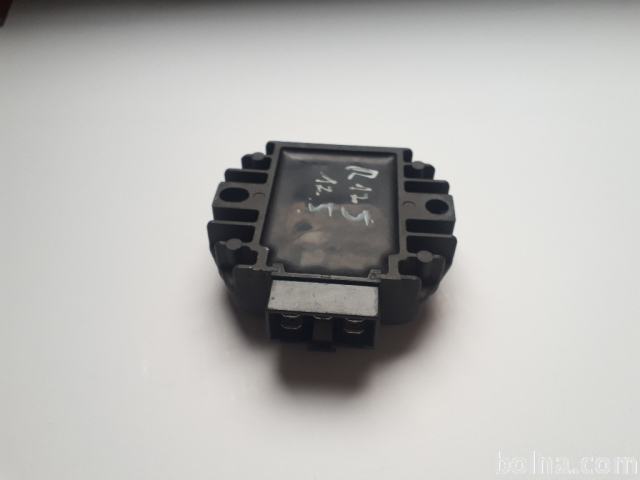 Yamaha YZF R125 napetostni regulator - REGLER