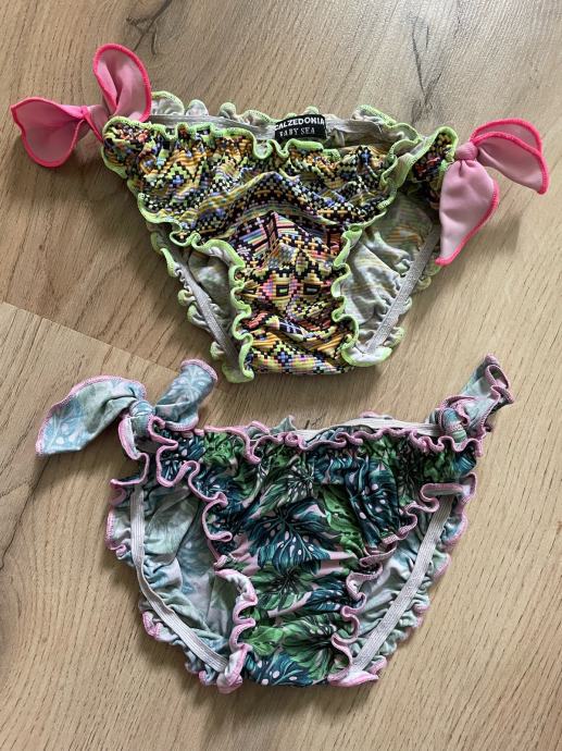Calzedonia baby otroške kopalke 4-5 let, komplet 5€