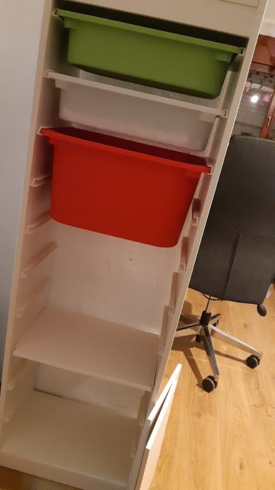 Ikea bel Trofast višine 180 cm