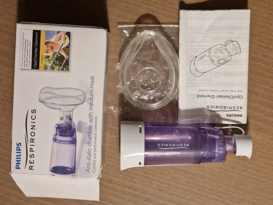 Respirator OptiChamber Diamond z masko M, 1-5let, nastavek za vpihe