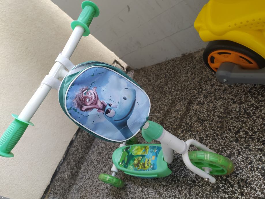 Skiro 3 kolesa
