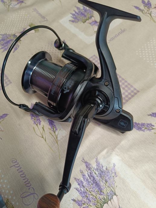 Long cast rola - Prologic avenger XD 7000 FD - 2 KOM - NOVO