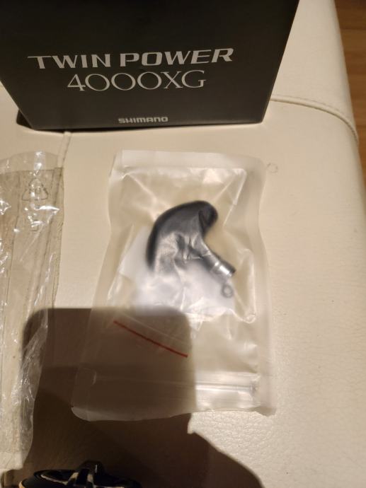SHIMANO TWINPOWER 4000XG JAPAN