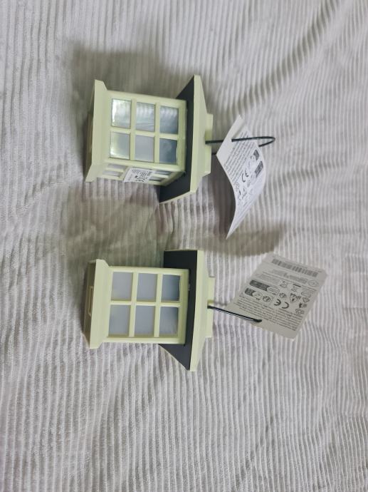 DOM - svetila III.) 2 LED solarni lampi novo komplet