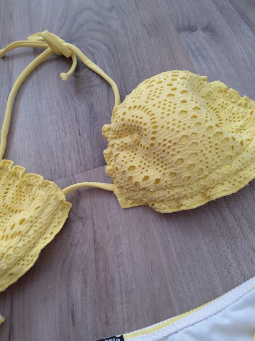 Calzedonia rumene kopalke