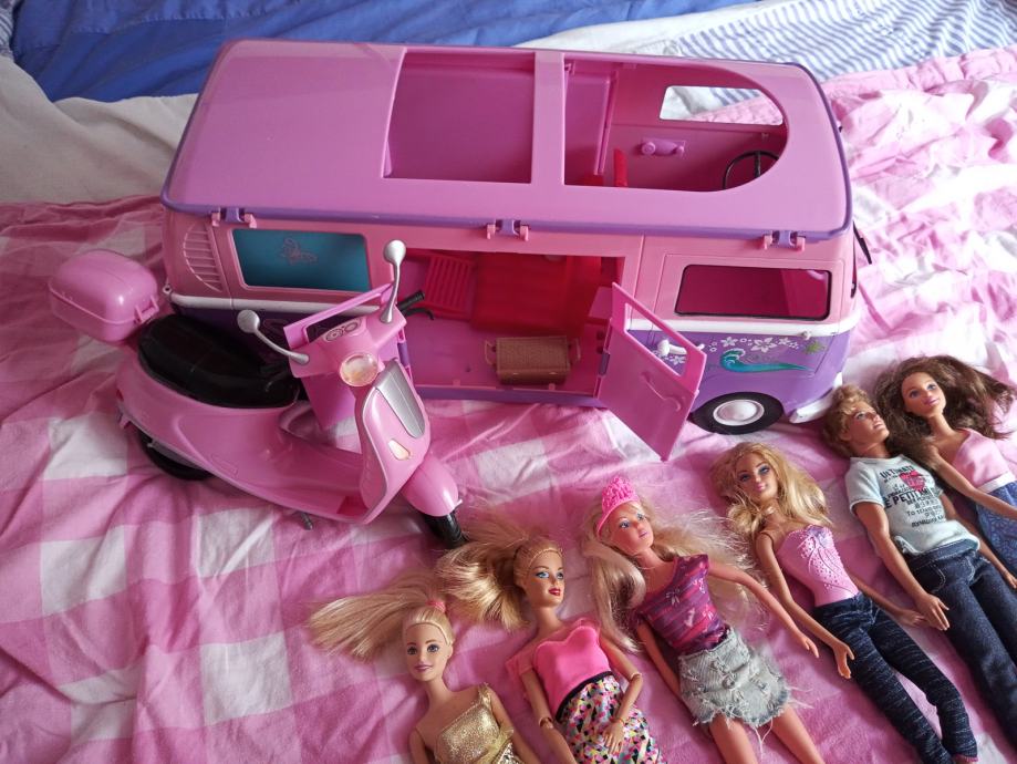 Barbie avtodom, motor, Barbike in Ken