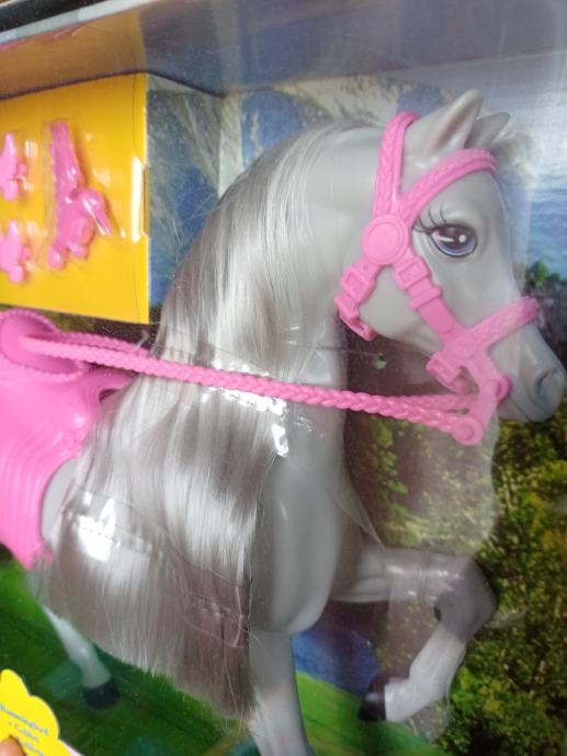 Barbie Hummingbird konj