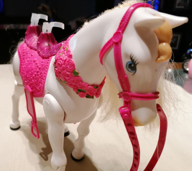Barbie konj
