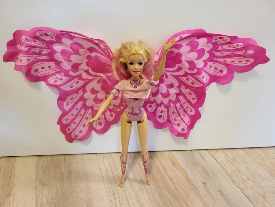Barbie punčka s krili
