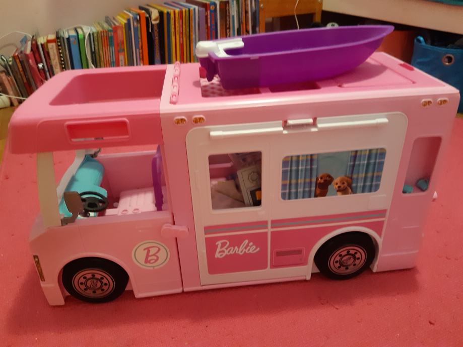Barbie Avtodom
