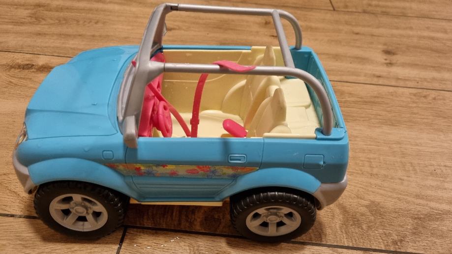Mattel Barbie, barbi avto