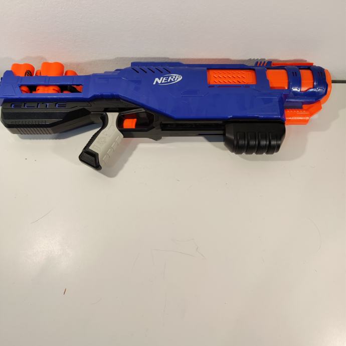 Nerf Elite Trilogy DS 15 pištola