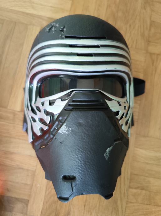 Star wars kylo ren maska in meč