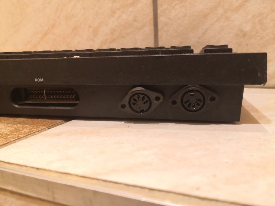 1983 SINCLAIR QL SPECTRUM retro računalnik 1983